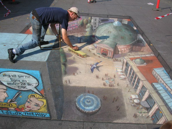 julian_beever_4b | Mighty Optical Illusions